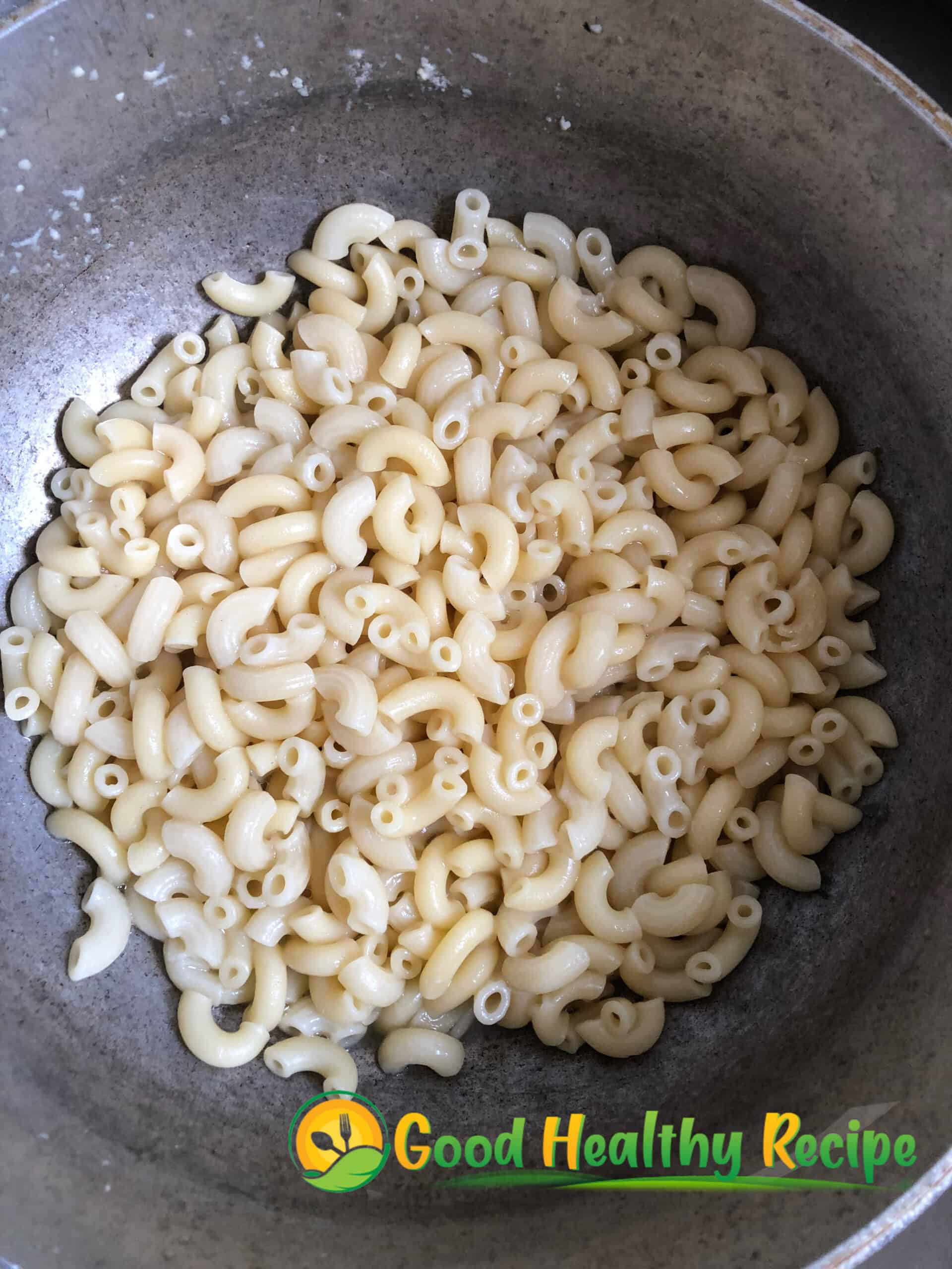 Ensalada de Coditos con Atún al Estilo Dominicano